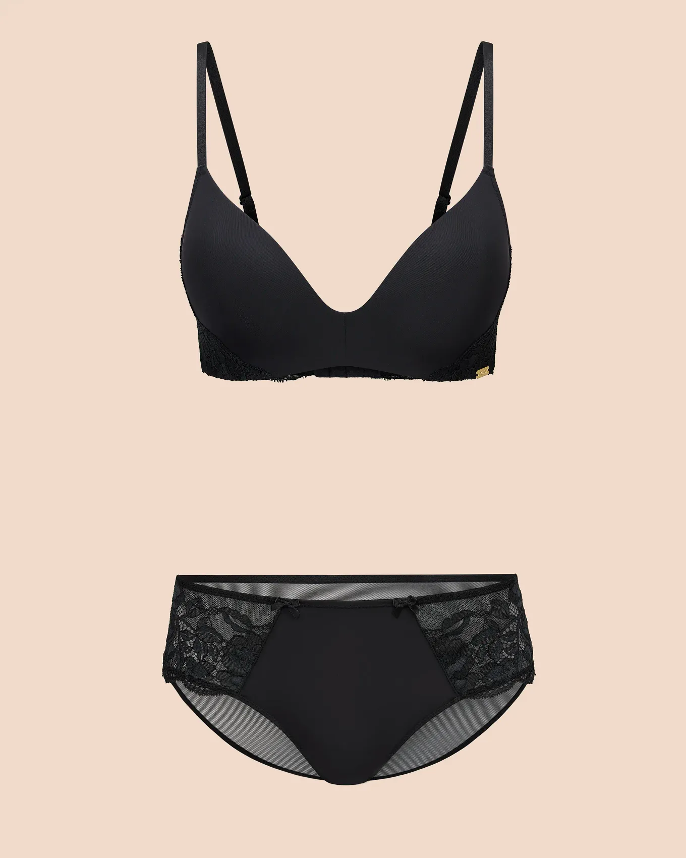 Arwen Black Contour Bra Wireless Contour Plunge, 30B-38DD | Adore Me